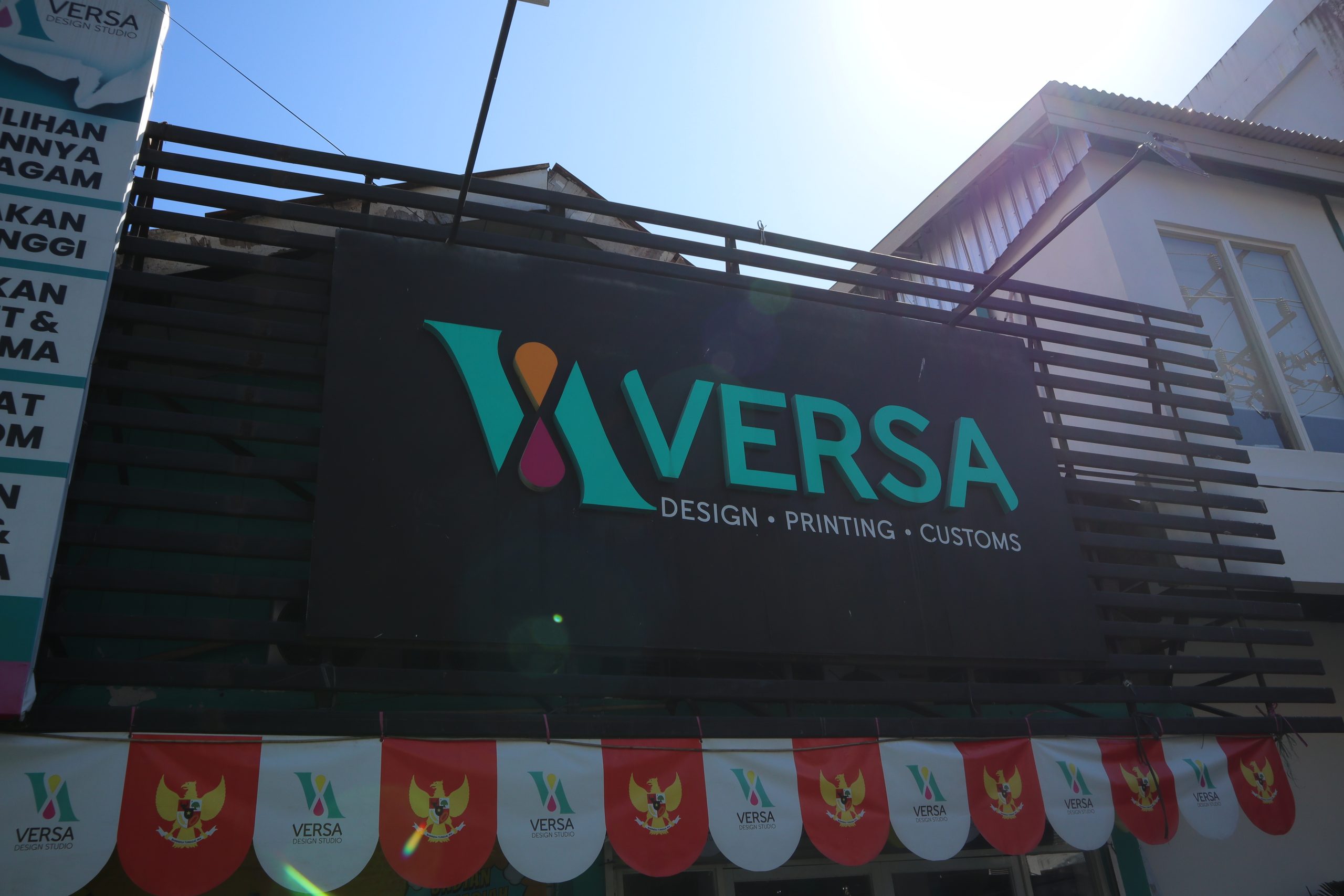 Toko Cetak Manado Favorit: Jangan Salah Pilih! - PT. Versa Digicipta ...